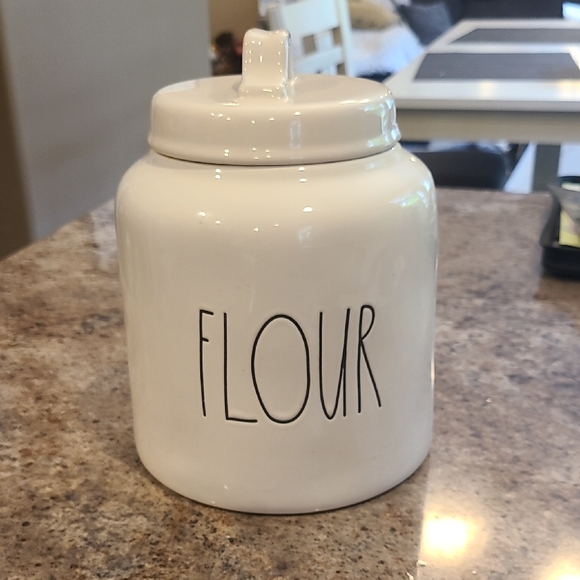 Rae Dunn | Kitchen | Rae Dunn White Ceramic Food Storage Canisters ...